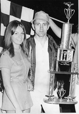 Midwest Racing Archives: May 2009